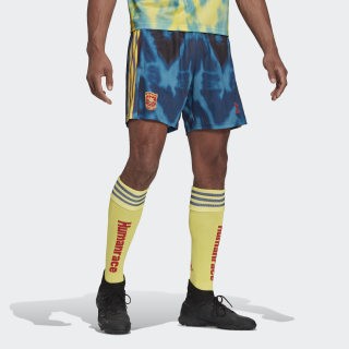 Arsenal stars model new Adidas Humanrace Arsenal shirt