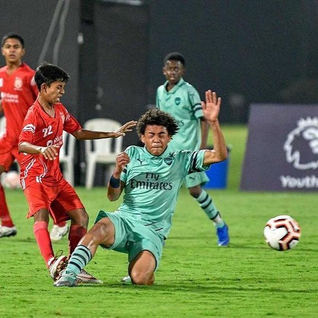 Arsenal youngster signs for Sheffield United as another gets new contract