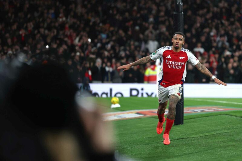 Jesus returns to form for Christmas; Arsenal women top Bayern Munich