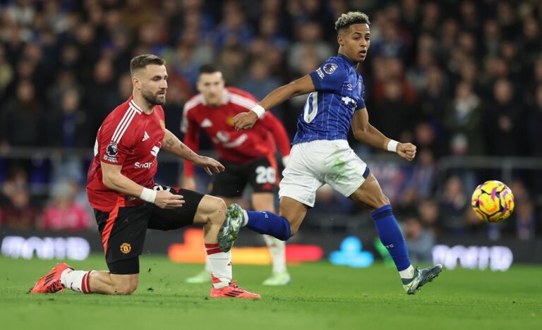 Manchester United lose player to injury on eve of Arsenal clash