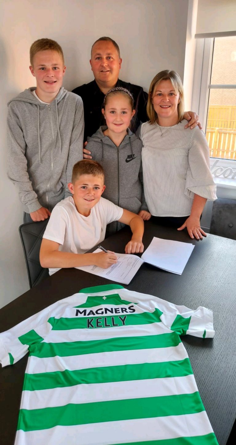 Arsenal-linked Daniel Kelly signs new Celtic deal to 2024