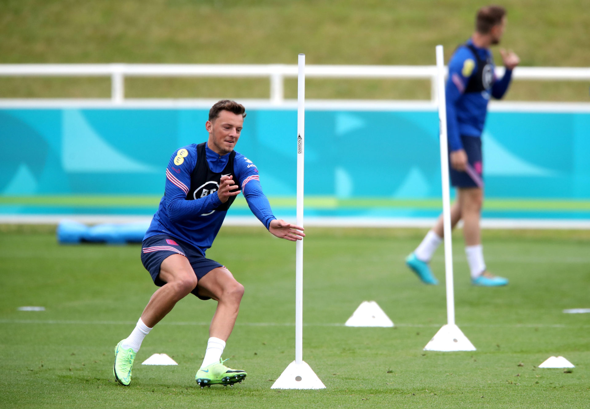 Initial paperwork signed on £50m Ben White deal