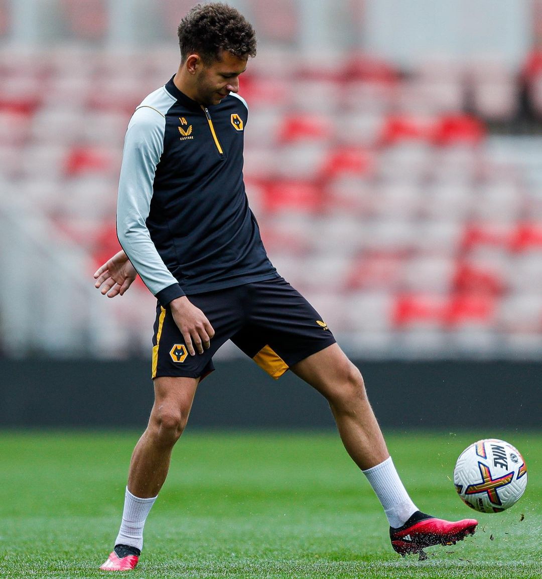 Arsenal favourites to sign Wales u17 international